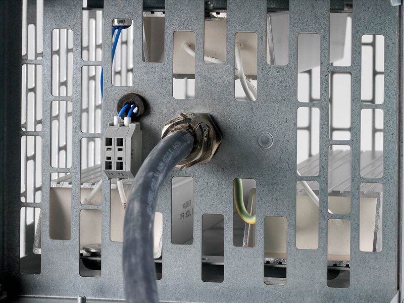 Enclosed resistors - GINO AG